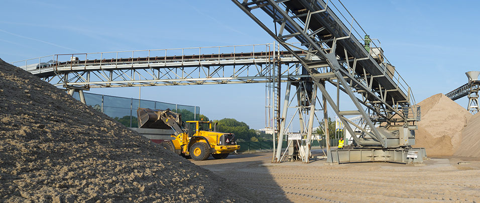 Contact - Satic Minera